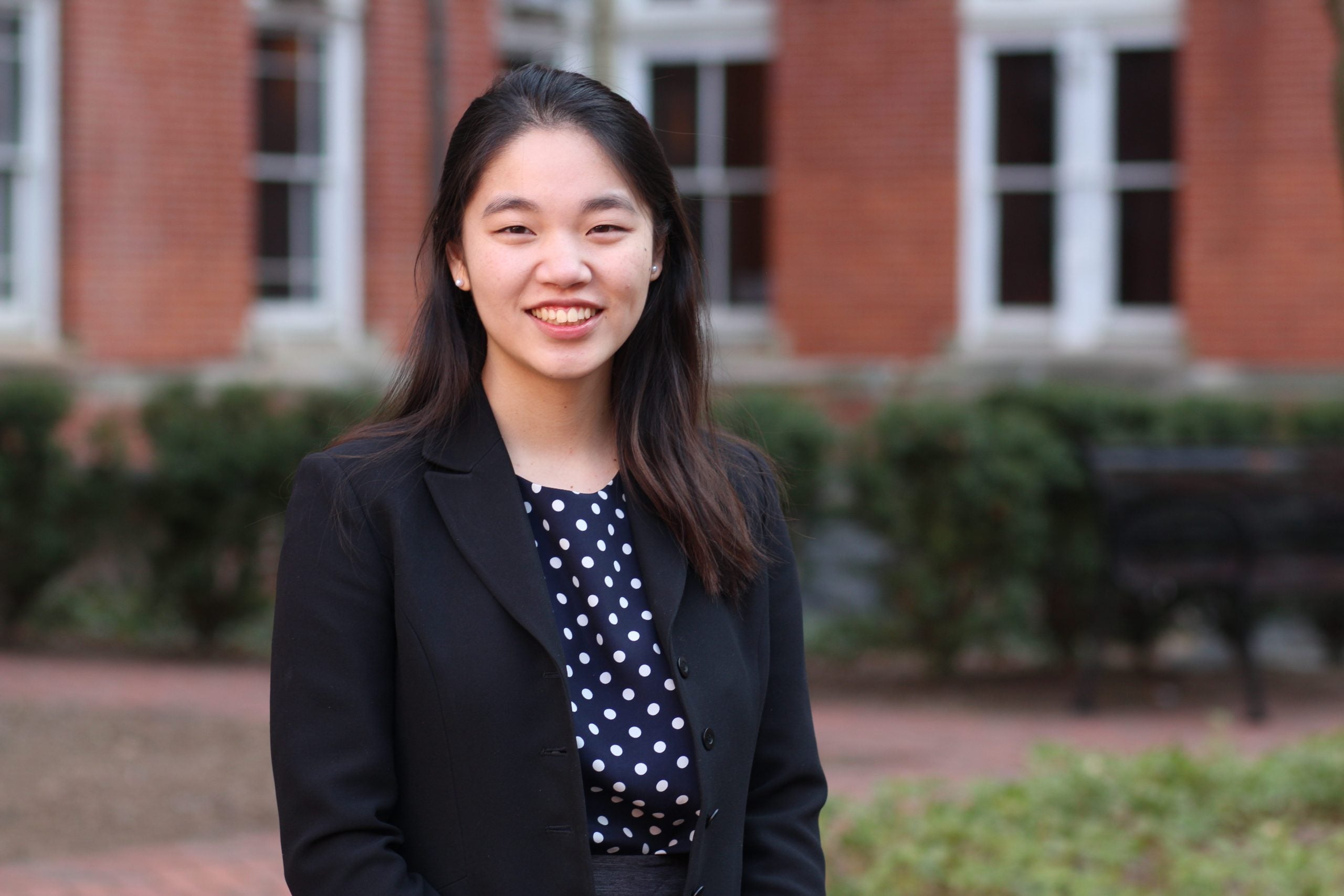 Robin Huang - Institute of Politics and Public Service